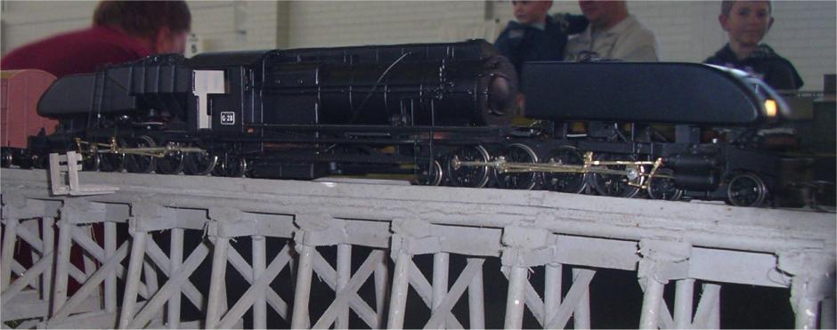 Non-commercial Garratt Models