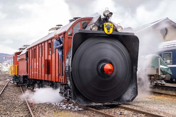 Gotthardbahn Steam Snow Blower 100 restored