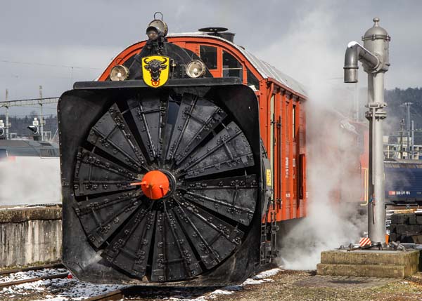 Gotthardbahn Steam Snow Blower 100 restored