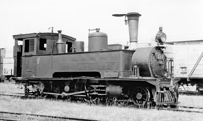 Power Parade Gold - C11 Tank Locomotive
